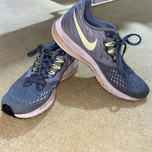 Nike | Shoes | Nike Sneakers | Poshmark